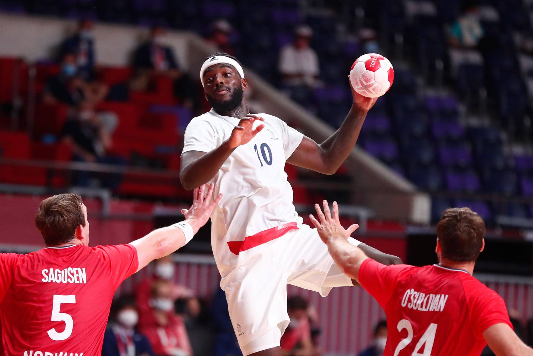 Lagana šetnja Francuza do polufinala Olimpijskih Igara - Balkan ...