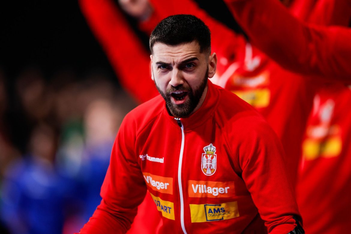 Vejin i Vanja Ilić van 16 protiv Crne Gore - Balkan-Handball.com